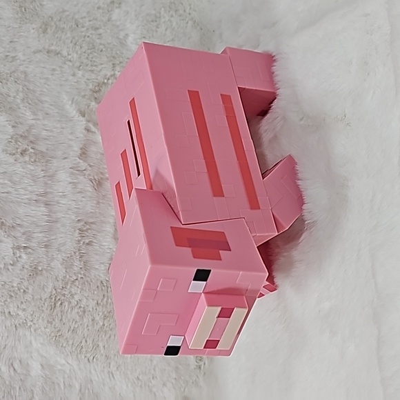 Minecraft | Other | Minecraft Pig Money Bank Bdp Pink Pixelated 3d ...